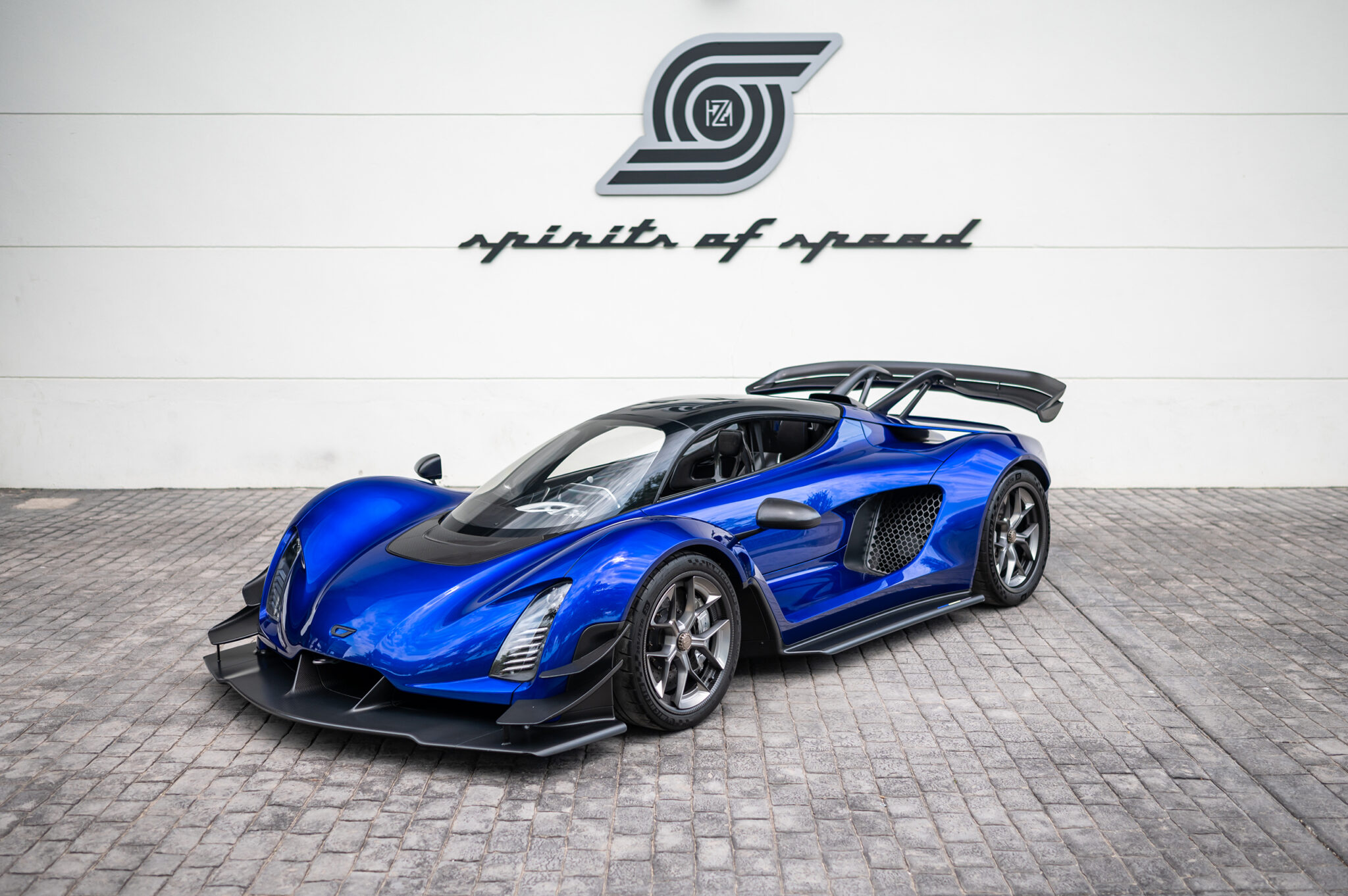 Czinger Barcelona presents the Czinger 21C at Circuit de Barcelona ...